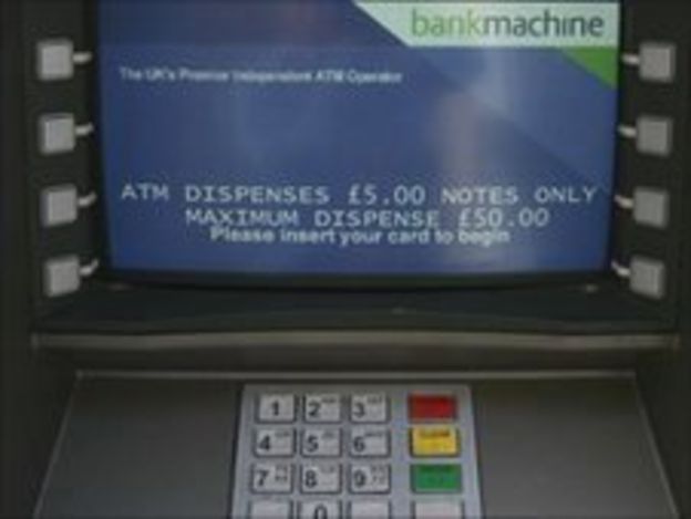 Network of £5-only cash machines launched - BBC News