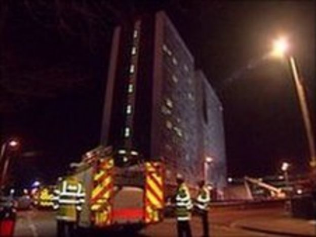 Hampshire crews give tower block fire advice - BBC News