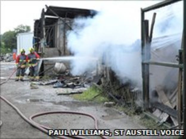 Fire explosion risk keeps Newquay-Par branch line shut - BBC News