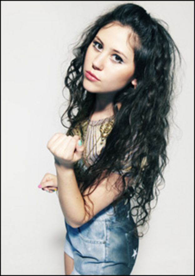 Talking Shop: Eliza Doolittle - BBC News