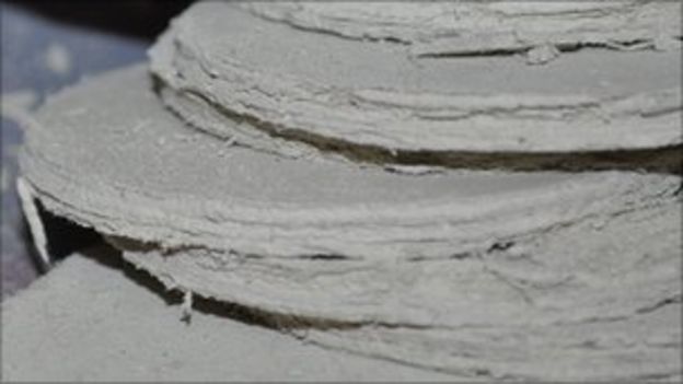 Dangers in the dust: Inside the global asbestos trade - BBC News