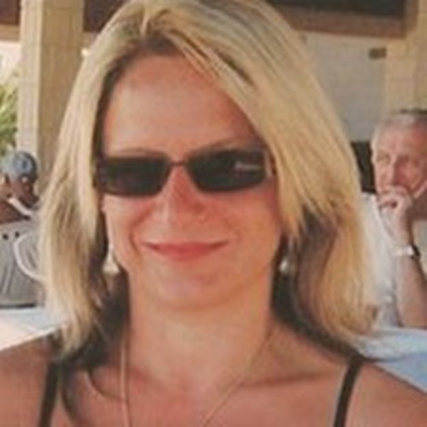 Killer Roger Kearney claims Royal Mail sacking 'unfair' - BBC News