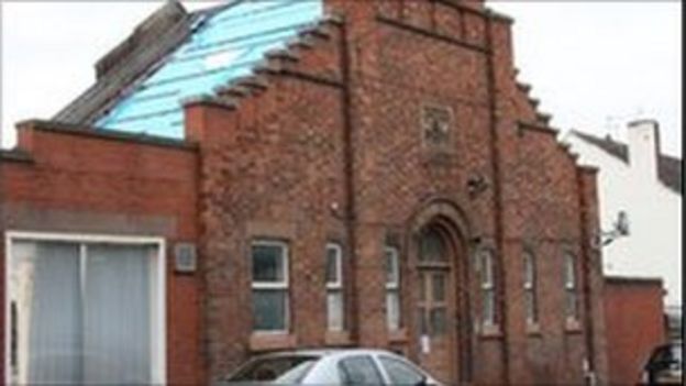 Date set for Wellington mosque completion - BBC News