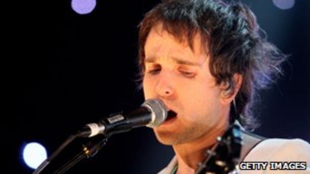 The Hoosiers beat second album blues - BBC News