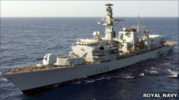 Devonport warship HMS Montrose to tackle Somali pirates - BBC News