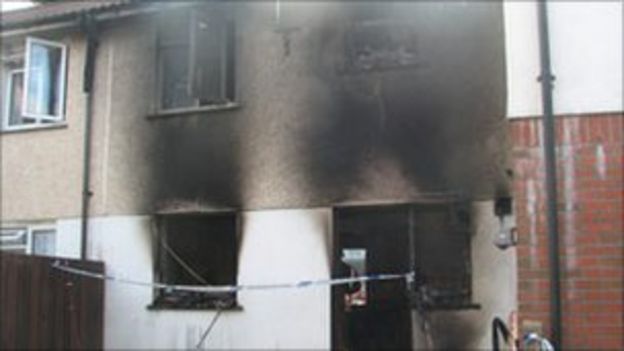 Bodmin house fire body is murdered woman - BBC News