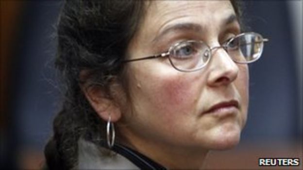 Peru Court Revokes Parole For Us Rebel Lori Berenson Bbc News
