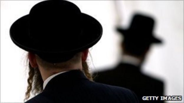 Ultra-orthodox Jews on the rise in UK - BBC News