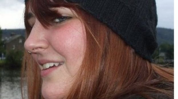 'I failed my GCSEs but still got into university' - BBC News