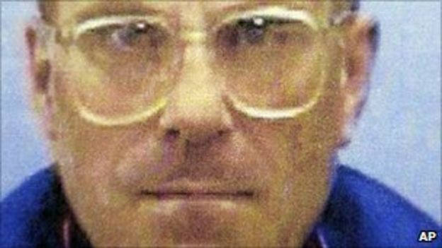 Truth about US collar bomb robbery remains elusive - BBC News