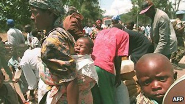 Rwanda threatens UN over DR Congo 'genocide' report - BBC News