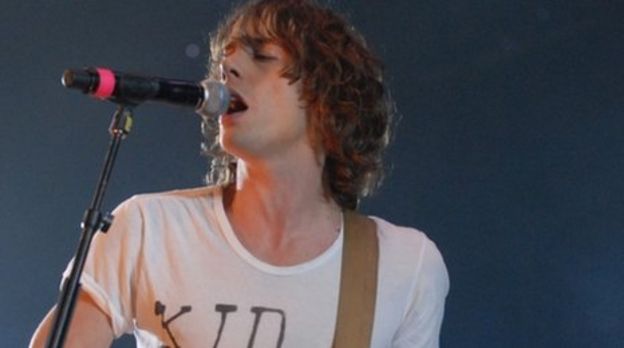 Razorlight unveil all new line-up - BBC News