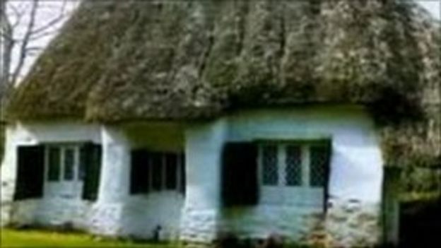 Quaker meeting house in Cornwall is renovated - BBC News