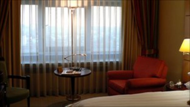 Scottish hotel sector recovery continues - BBC News