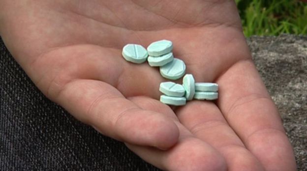 Newsbeat's guide to... steroids - BBC News