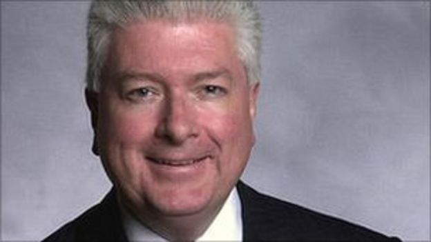 Ex MP Nigel Waterson wins damages from Met Police - BBC News