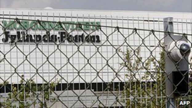 Denmark 'Muhammad cartoon plot' trial begins in Norway - BBC News