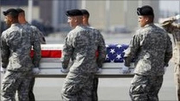 US soldier charged with killing two comrades in Iraq - BBC News