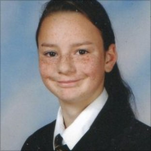 Murdered schoolgirl Tia Rigg 'failed by agencies' - BBC News