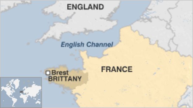 English Channel collision tanker being towed by tug - BBC News