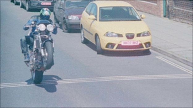 Biker banned after Fareham speed camera wheelie - BBC News
