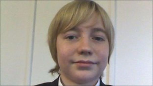 Praise for Rhys Morgan, 15, over 'miracle' cure alert - BBC News