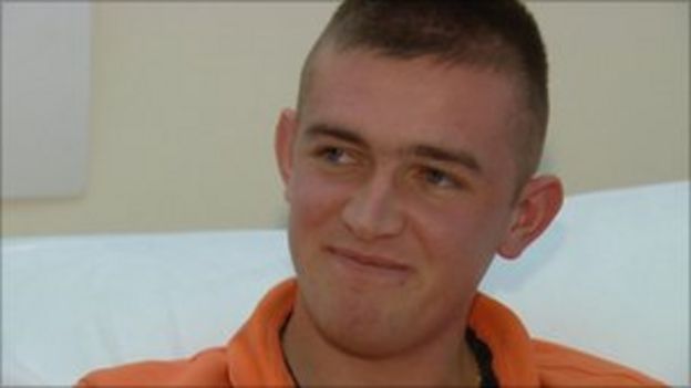 'I'll take the pain if it helps me feel better' - BBC News