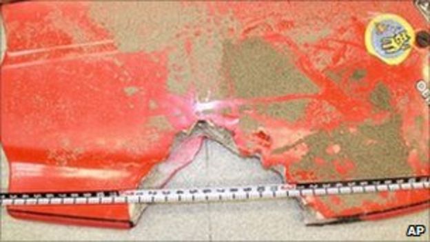 US surfer recalls deadly shark attack on his friend - BBC News