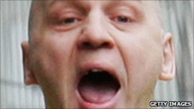 Michael Stone refused new appeal over Russell murders - BBC News