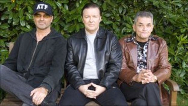 Scottish actor Gerard Kelly dies aged 51 - BBC News