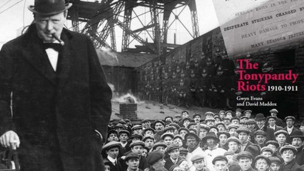 Rhondda marks 100th anniversary of Tonypandy Riots - BBC News