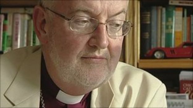 Bishop of Lewes Wallace Benn under investigation - BBC News