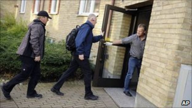 Sweden arrests man aged 38 over Malmo race shootings - BBC News