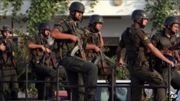 New US aid for Palestinians as peace talks stall - BBC News