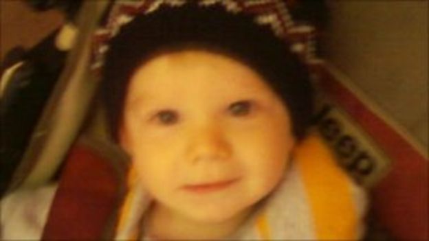 Charlie Hunt's parents' anger at 'sick monster' - BBC News