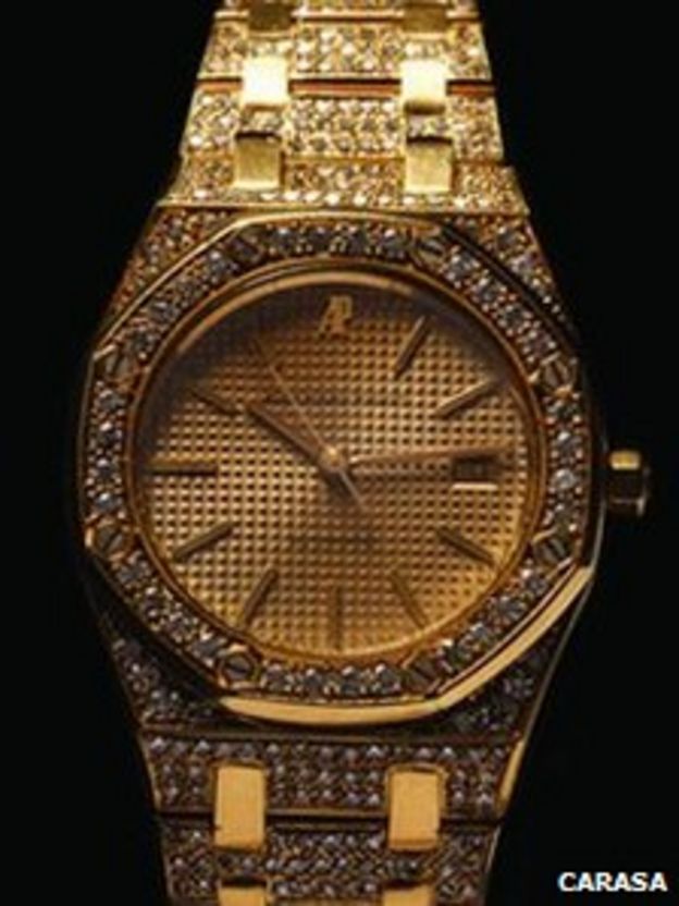 Mexico auctions off luxury goods seized in drug raids - BBC News