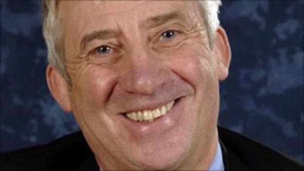 Peerage for former Liverpool council leader Mike Storey - BBC News