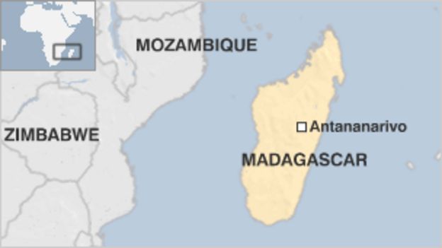 Soldiers end Madagascar officer 'mutiny' - BBC News