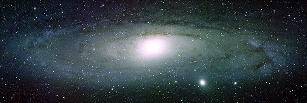 Andromeda 'born in a collision' - BBC News