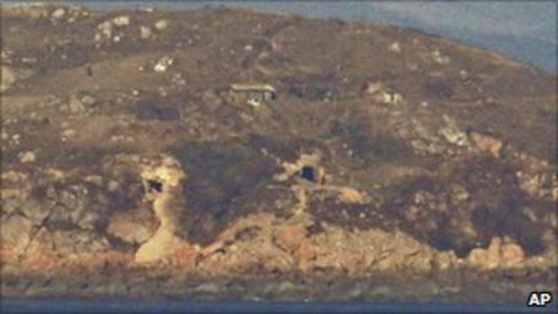 Why border hot-spot is Korean War relic - BBC News