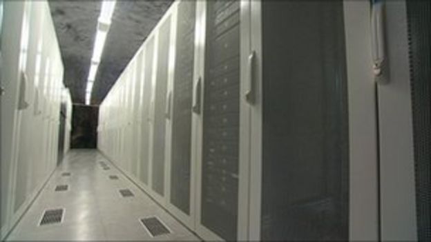 Going underground at the Wikileaks nerve centre - BBC News