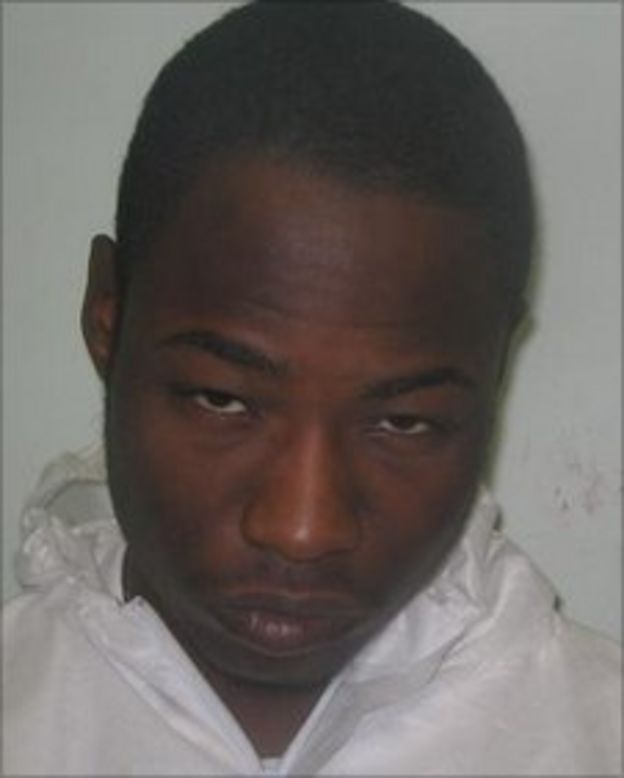 Man jailed for killing student Ryan Bravo in Costcutter - BBC News