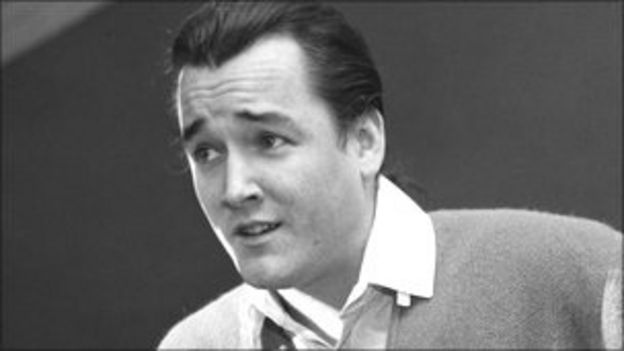 Singer PJ Proby 'cheated benefits system out of £47,000' - BBC News