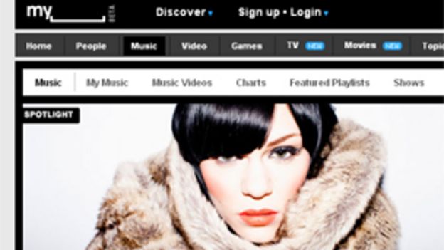 MySpace sold to Specific Media by Murdoch's News Corp - BBC News