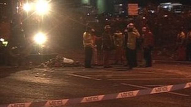 Man dies and another hurt in Rotherham plant explosion - BBC News