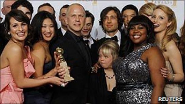Glee and The Social Network dominate Golden Globes - BBC News