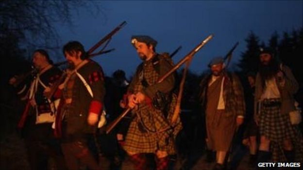 Golf swings into Highland 'corridor of power' - BBC News