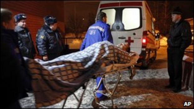 Russian media outraged by Moscow airport bombing - BBC News