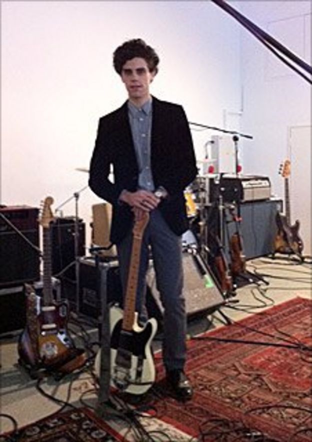 Noah and the Whale: 'Going out with our head held high' - BBC News