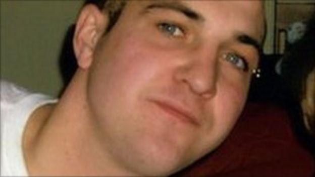 Hitchin stab victim 'threatened to kill' murder accused - BBC News